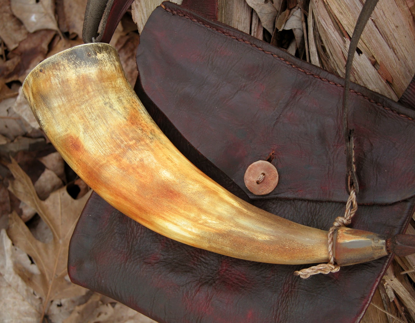 Contemporary Makers: Bob Weigand Hunting Pouch with Powder Horn