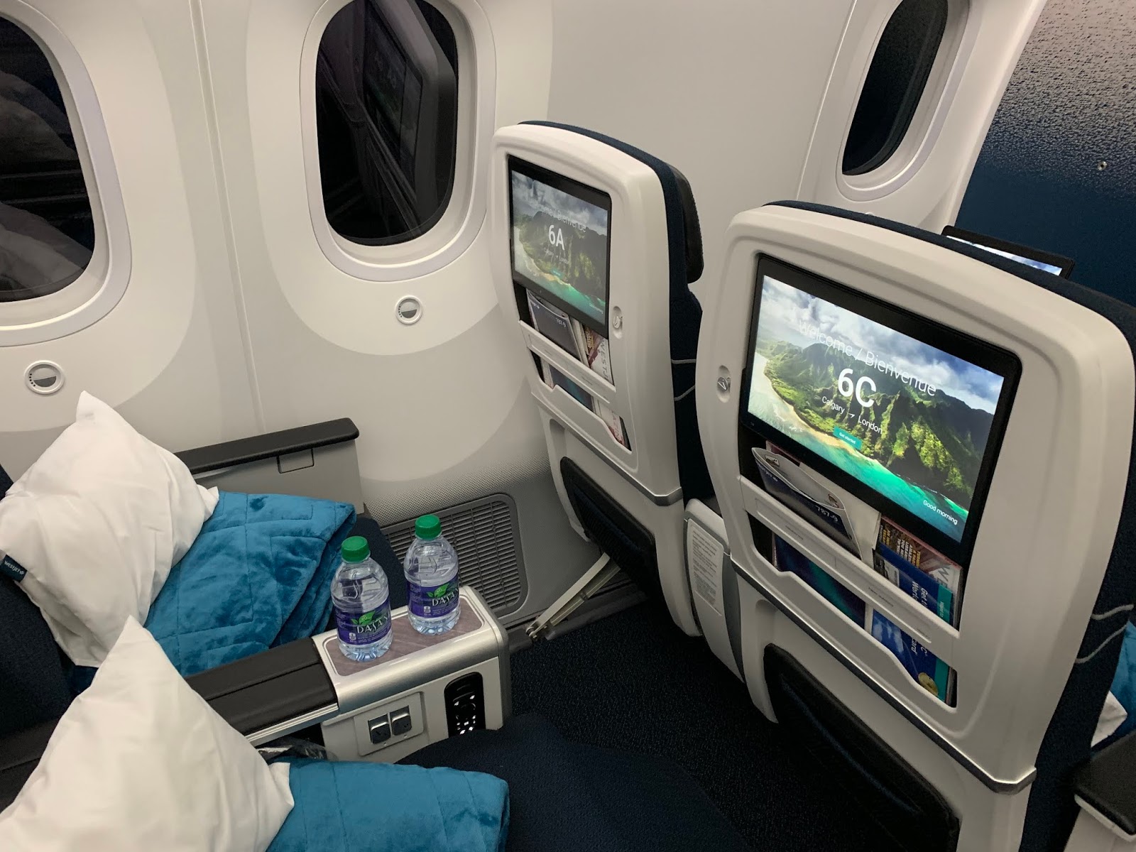 Rewards Canada: WestJet 787 Dreamliner Photo Tour