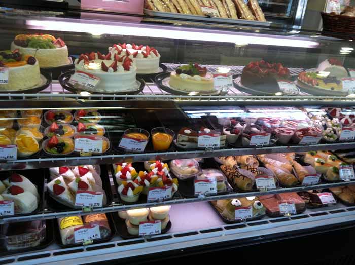 Yamazaki Bakery in Little Tokyo