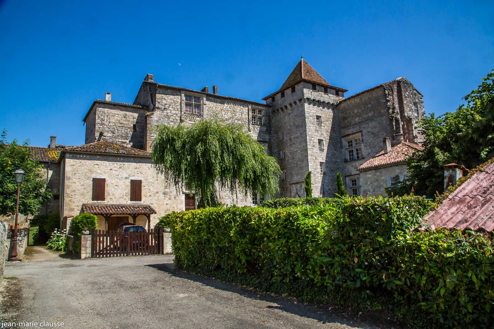 Découvrir la France en photos: 15 - FOURCES. (Gers-32)