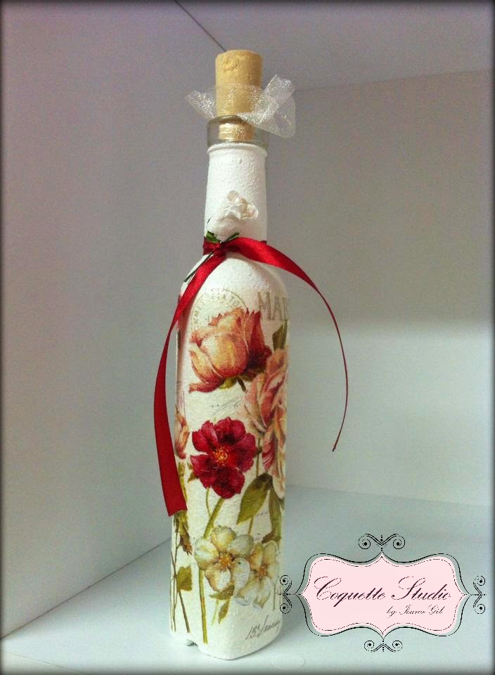 Coquette Studio: Sticle nunta decorate....pentru palinca, vin sau orice ...