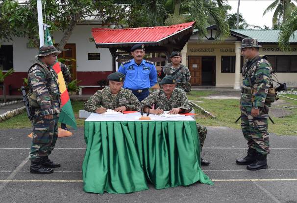 22 REJIMEN ASKAR MELAYU DIRAJA: Serah Terima Tugas Op Pasir Sektor ...