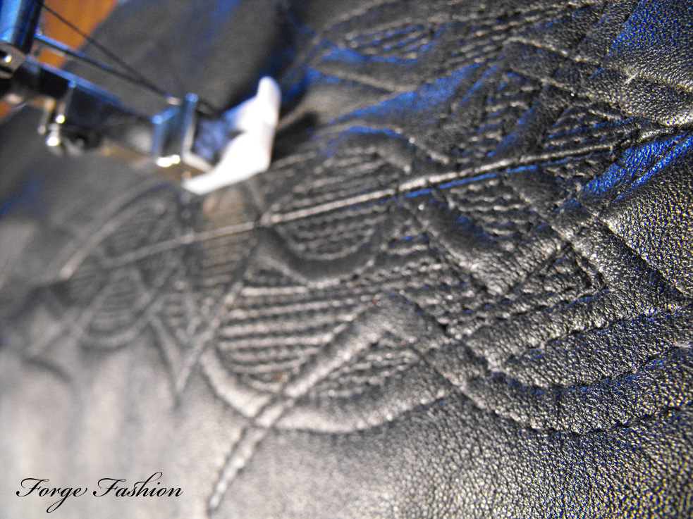 Forge Fashion: Leather 'Underworld' Replica Tutorial...
