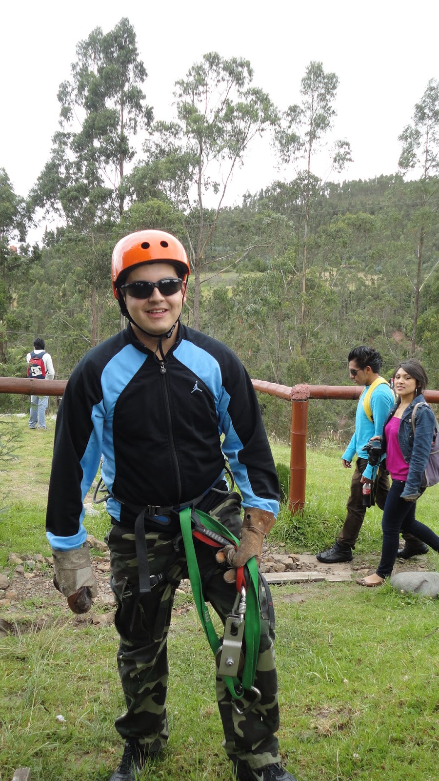 Experiencias Extremas: Cuenca Canopy