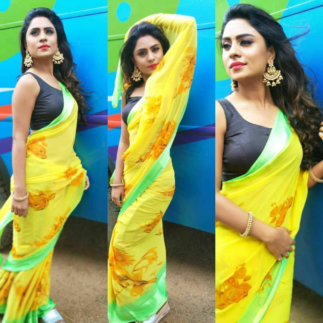 Deshi College Girls In Saree (Ruff)