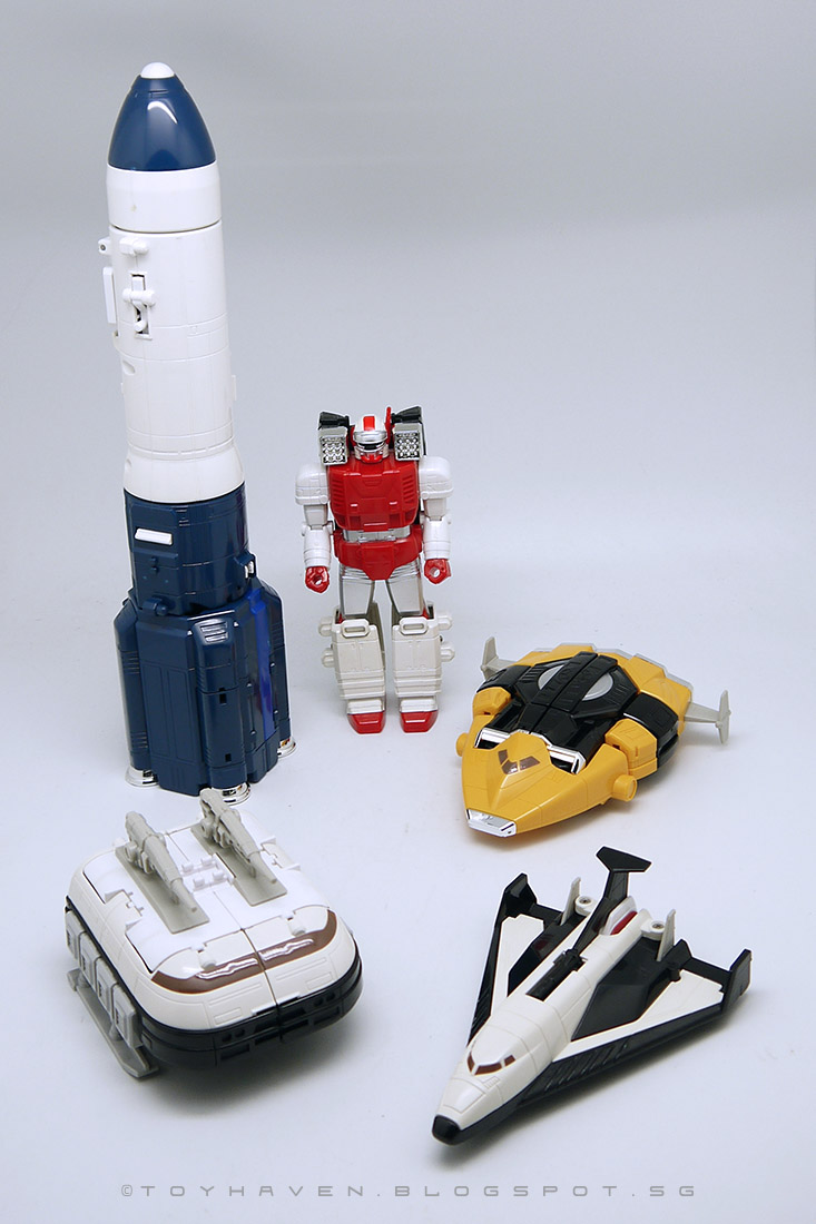 toyhaven: Blast from the Past: Saban's Power Rangers in Space Deluxe ...