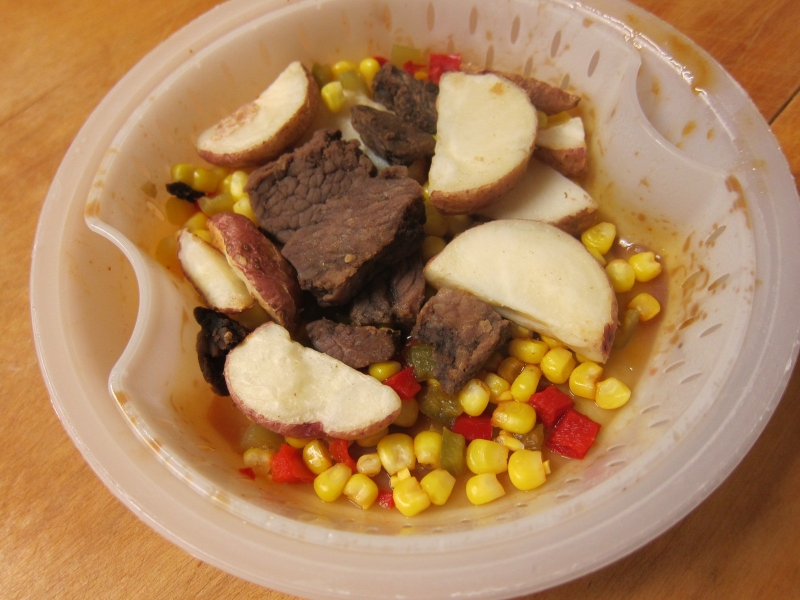 Frozen Friday: Healthy Choice - Barbecued Seasoned Steak with Red Potatoes