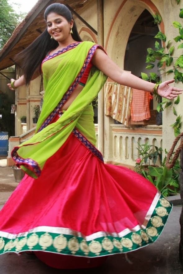 Anjali Latest Hot Sexy Half Saree Photos, Pics, Images - Spicy Ammayi