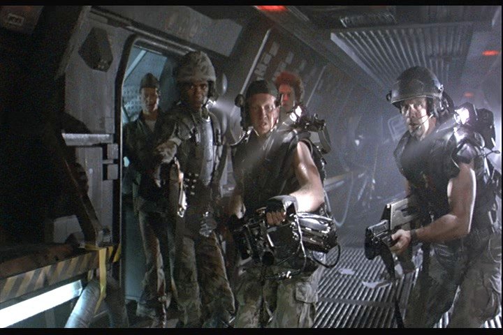 Afición por y para el cine: Aliens: El regreso