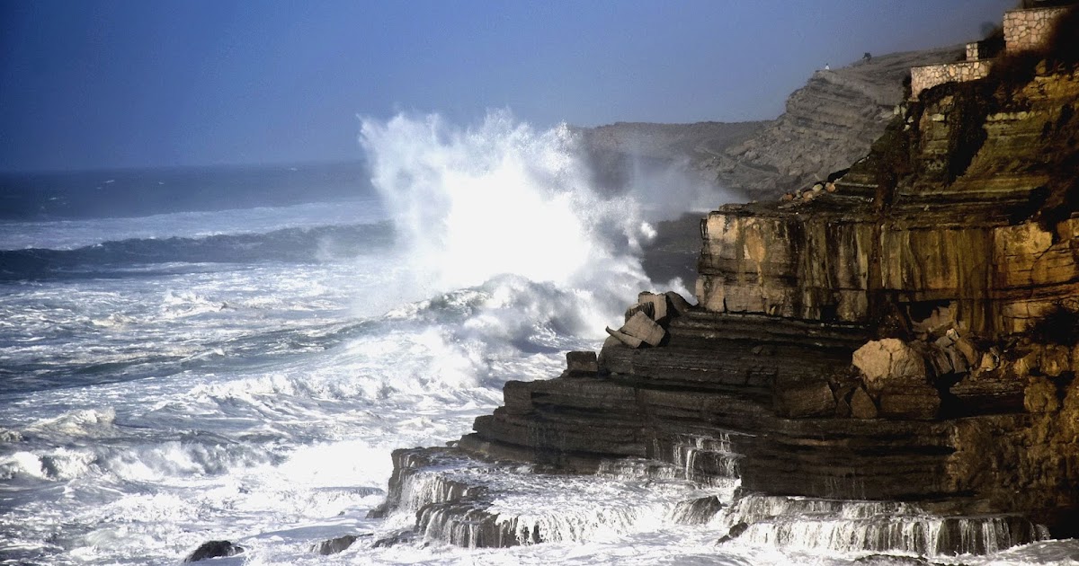 Mar revolto na Costa