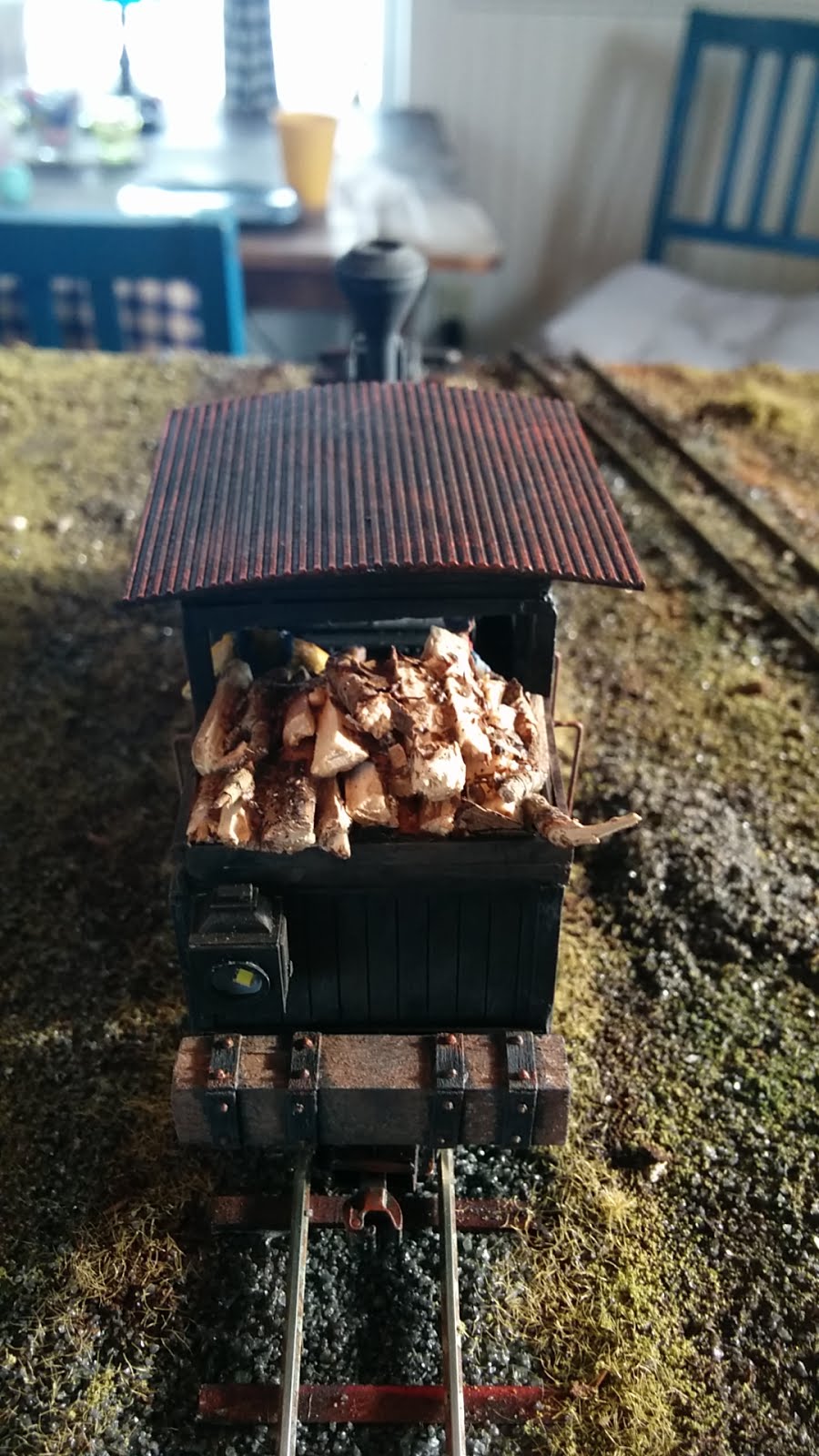 "Heavy Weather": On30 Kitbash of an OO Bachmann Ivatt. Painted and ...