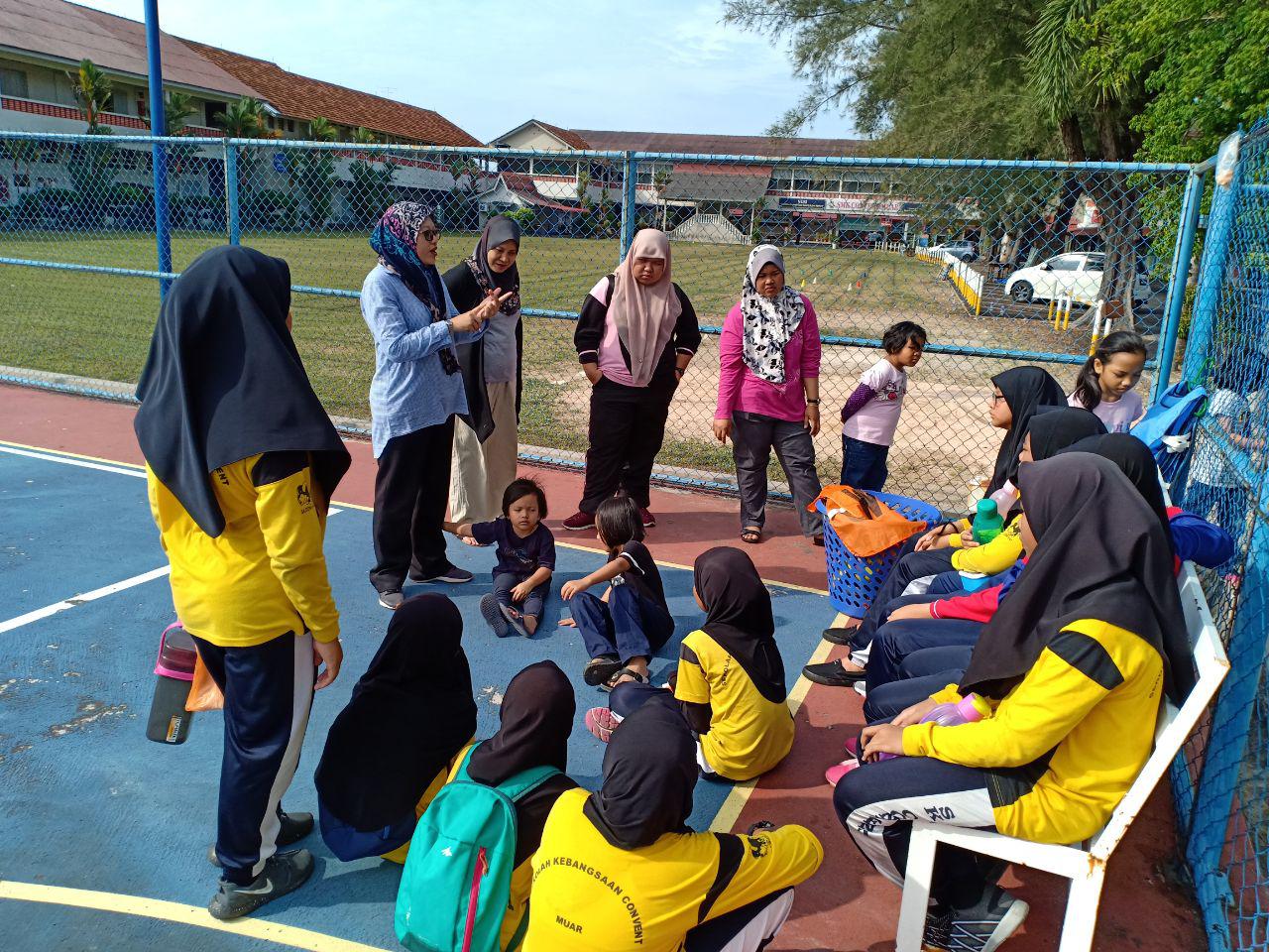 SEKOLAH KEBANGSAAN CONVENT MUAR: LATIHAN BOLA JARING