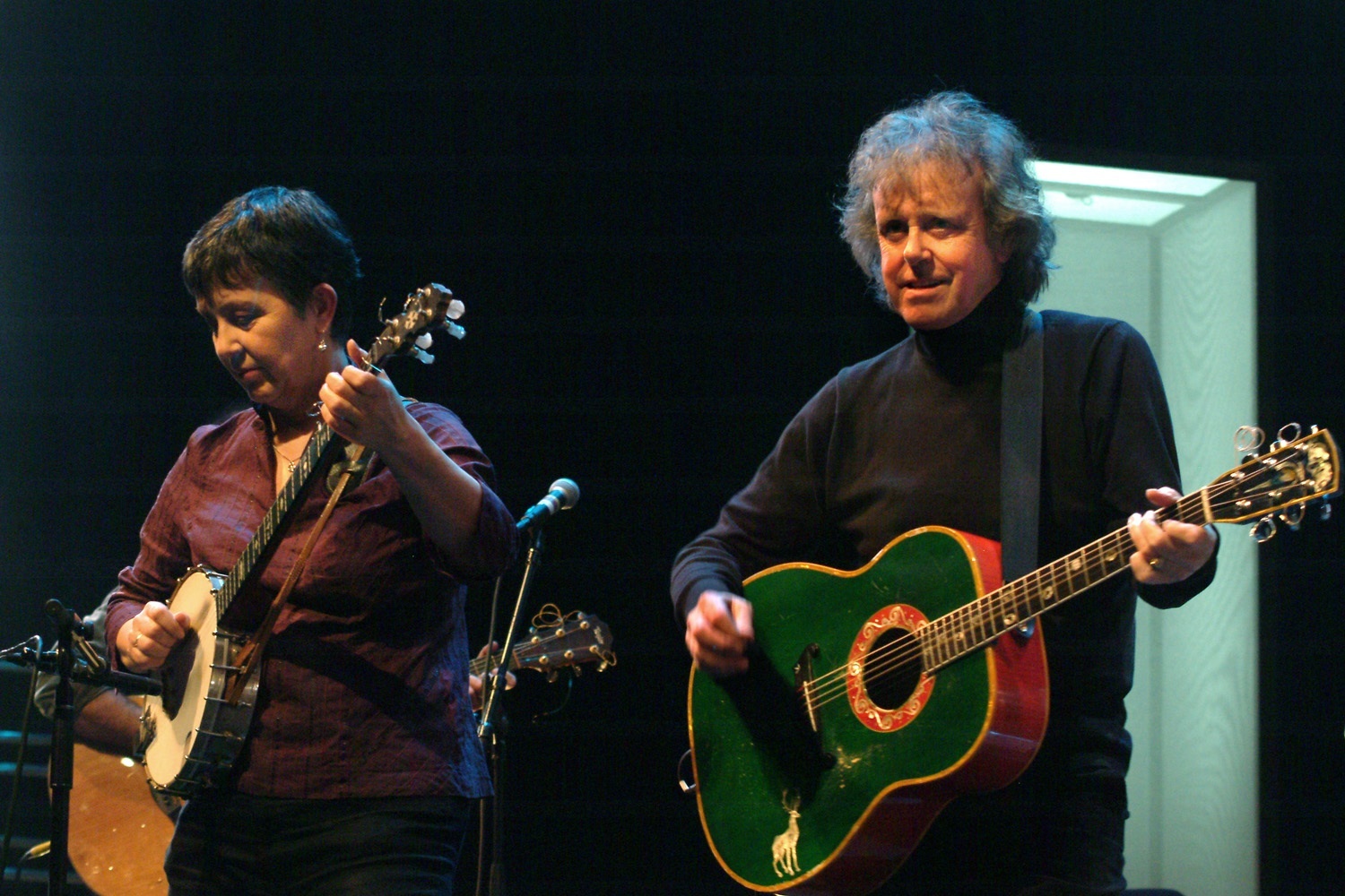 THE BARLEY & THE RYE: Derroll Adams