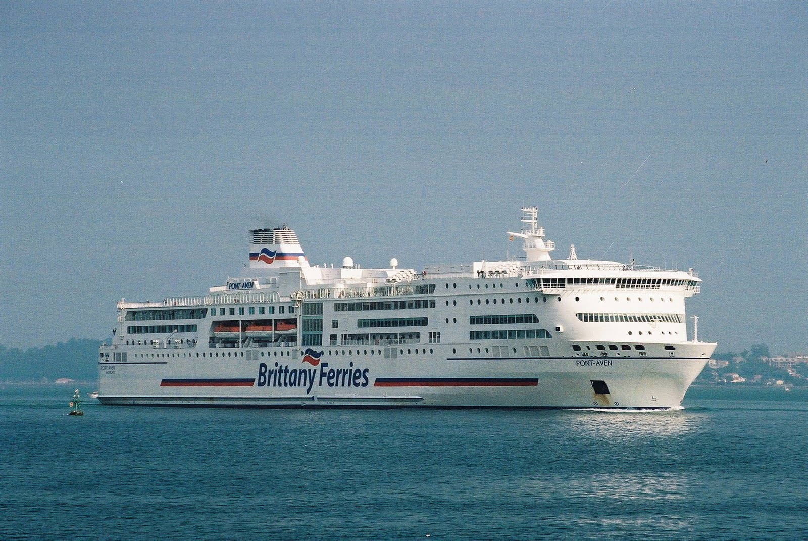 BRITTANY FERRIES: THE MV PONT-AVEN ARRIVING AT SANTANDER