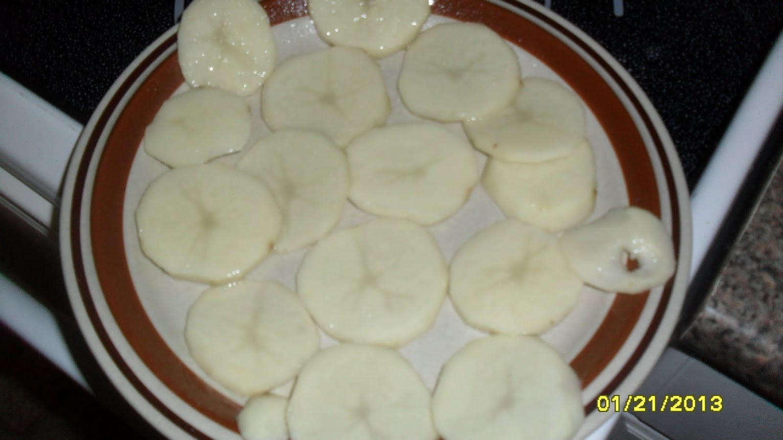 Fun on the Prairies : Recipe of the Day-Microwave Chips