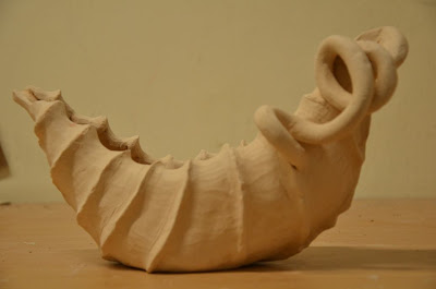 KARYA SENI HALUS: SERAMIK SENI HALUS