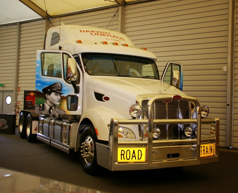 Historic Trucks: Peterbilt trucks - 75th anniversary