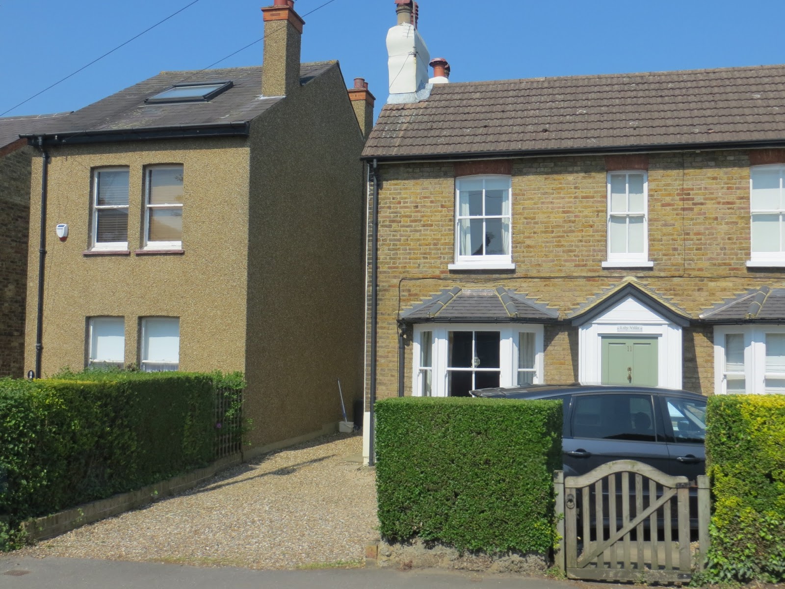 London buses one bus at a time: the return: The H11 Route