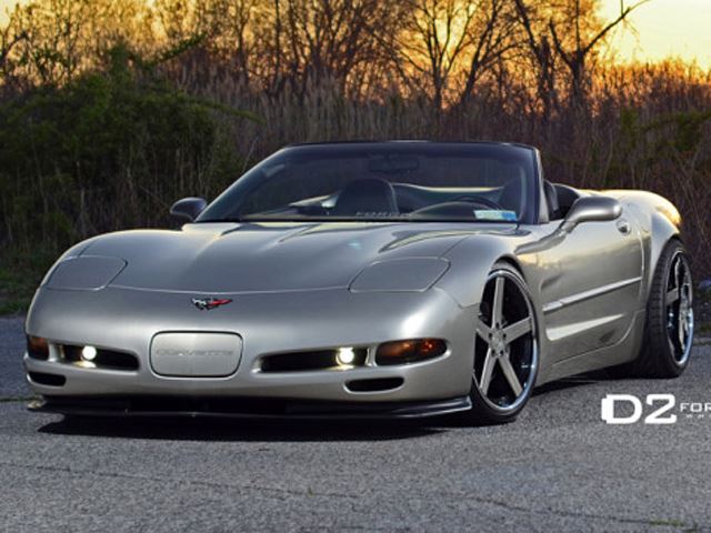 Широкий бодикит для Корвет C5 Vette с дисками D2Forged