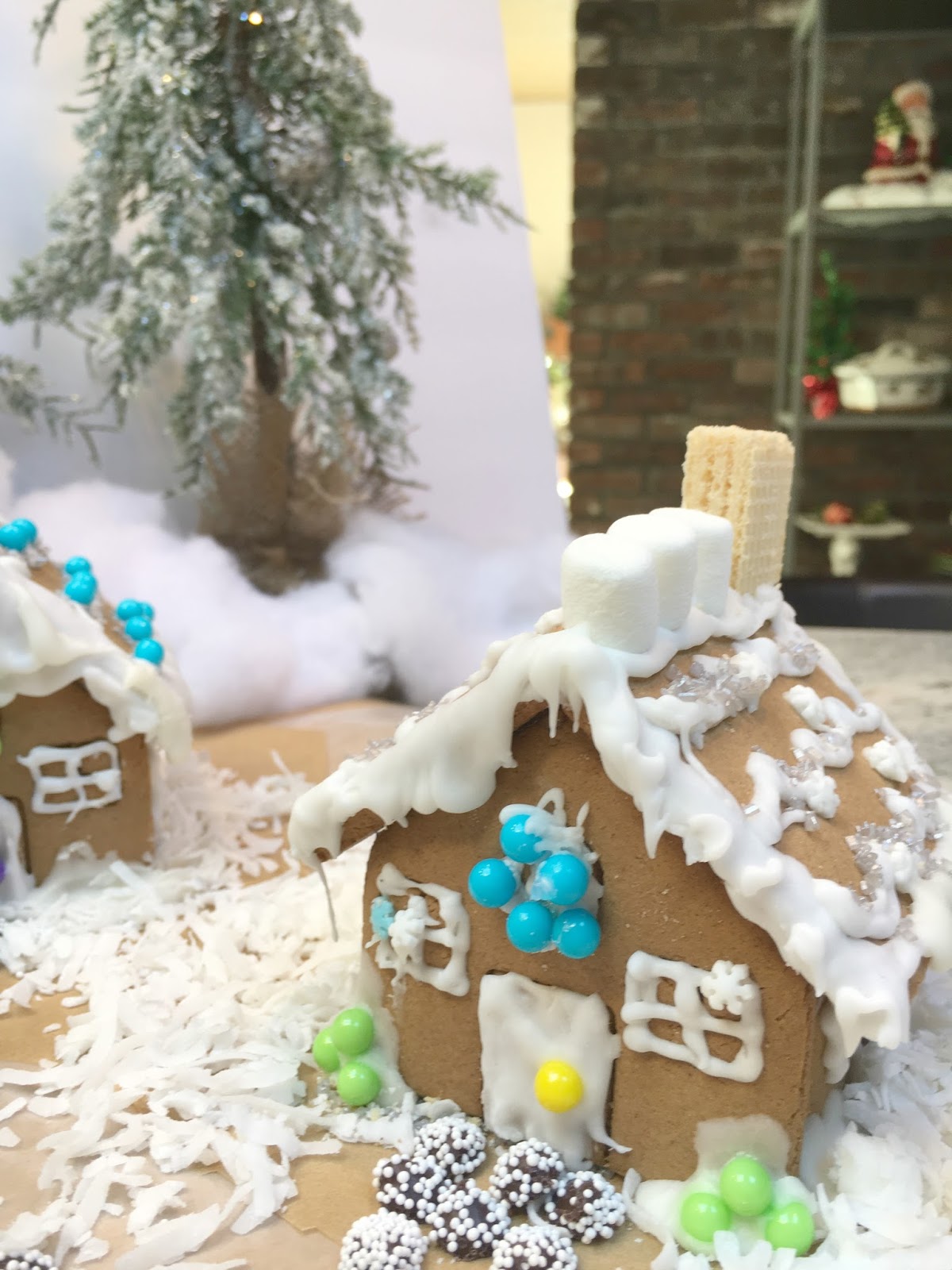 DesignsandEvents: My Winter Gingerbread Village