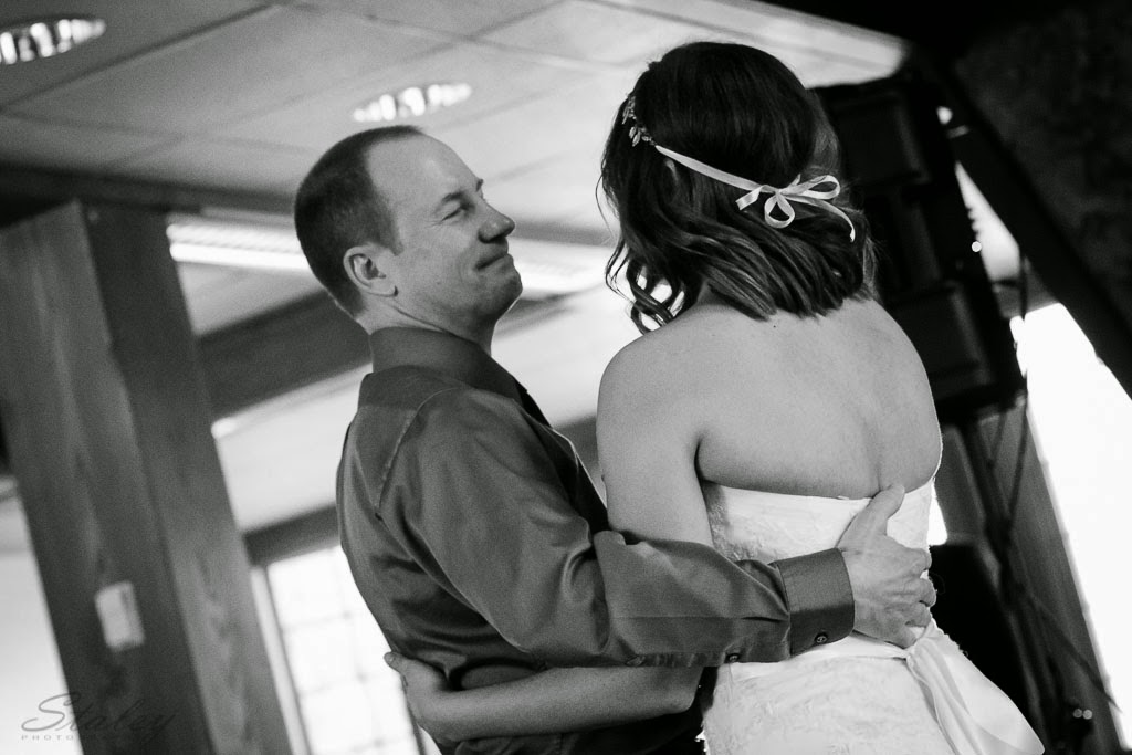 Stacy & Bryan {Wedding | Wagnall's Memorial Library, Lithopolis ...