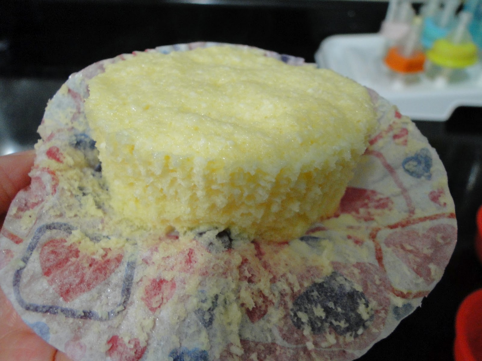 COZINHA DA MONICA: Bolinho de coco sem farinha no micro-ondas