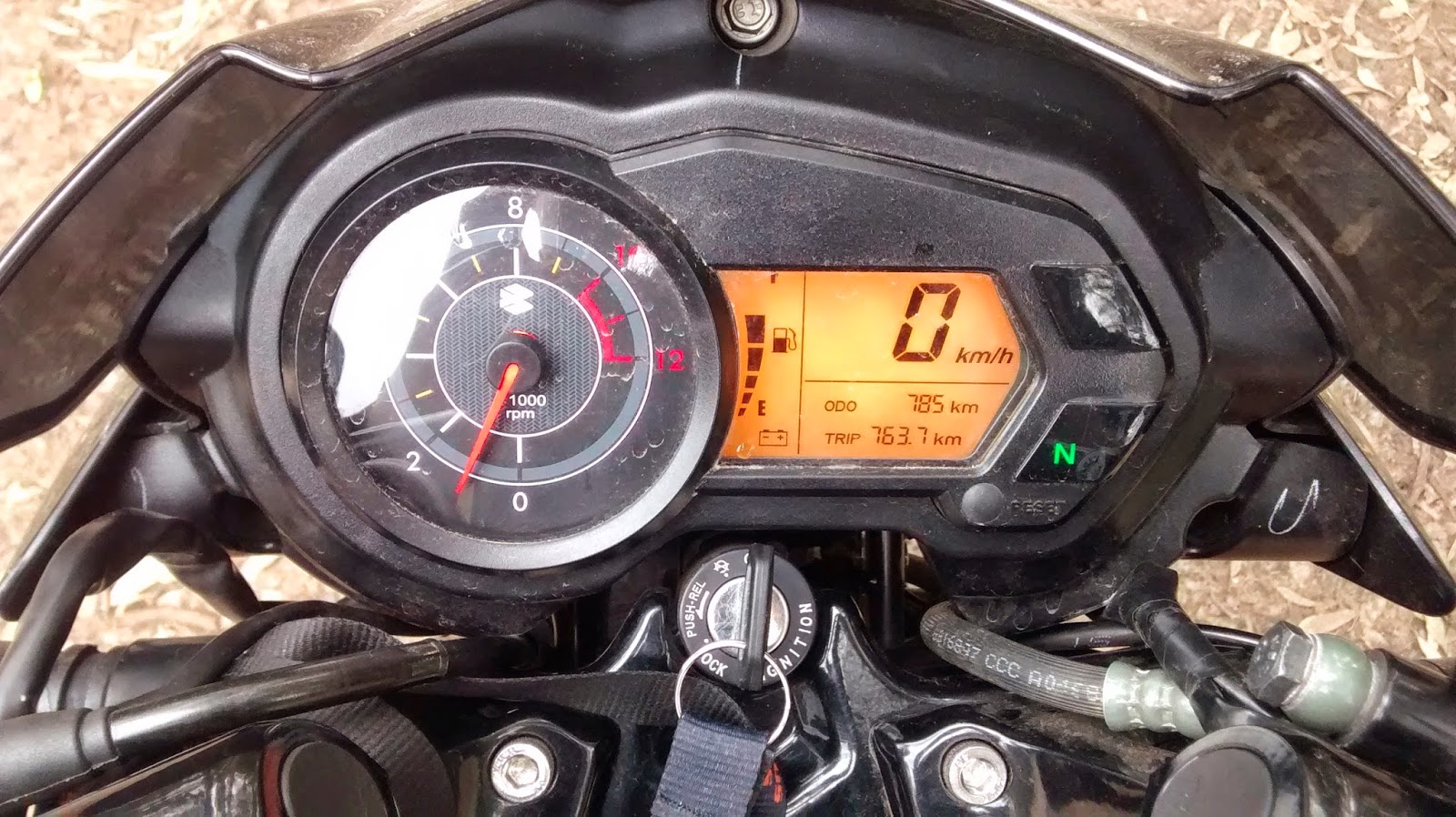 Todo sobre motos: Galería: Bajaj Rouser 135