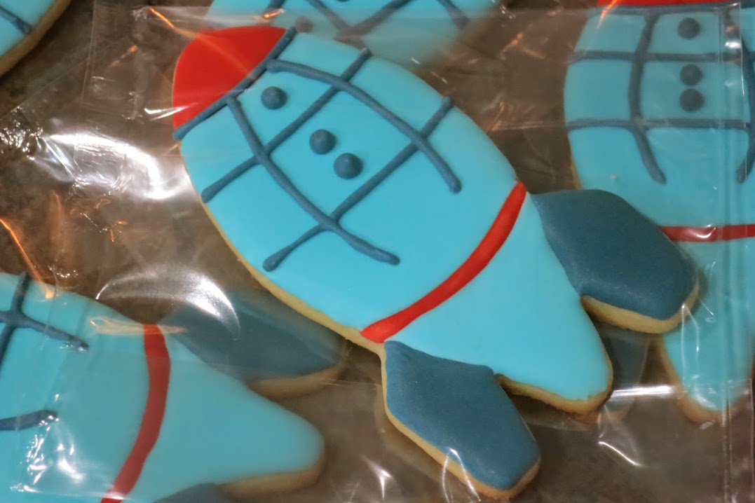Christine's Apron Adventures: Rocket Ship Cookies