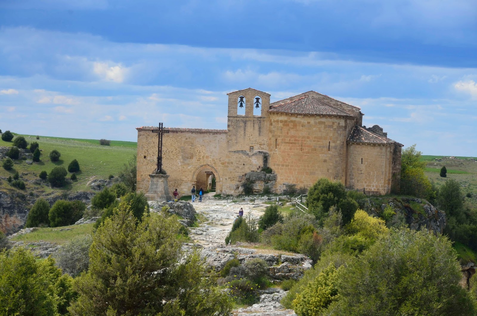 Tras los pasos del Románico: Carrascal del Rio, Románico Segoviano