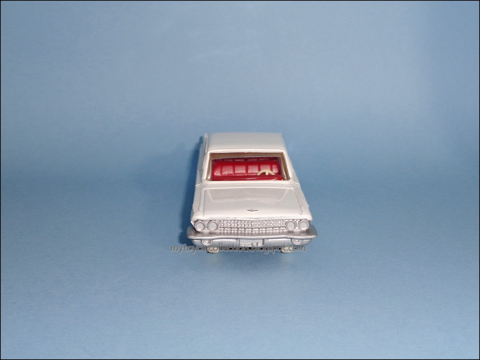 Dinky Toys 1961 Cadillac 62 ~ Toy Collection