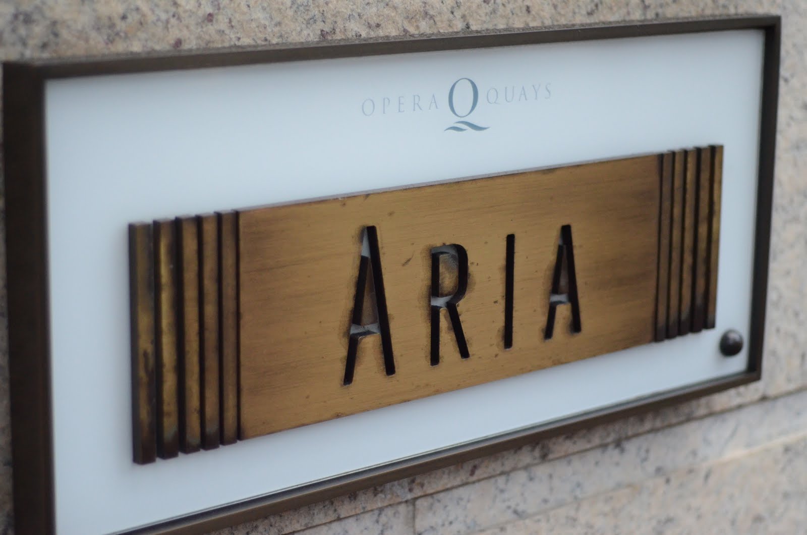 A Mouthful of Fabs: Aria Restaurant