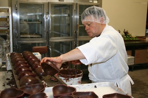 Chocolate Slice: Making Chocolate