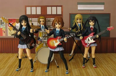 world of klaymore: figma Azusa Nakano aka Azunyan