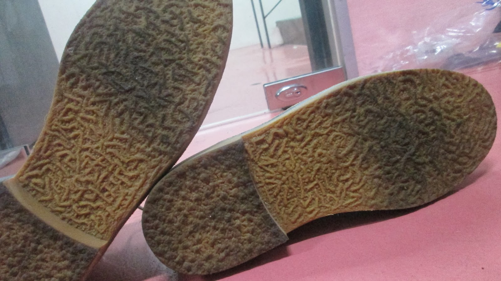 Pink Bundle: Kasut Kulit Johnson