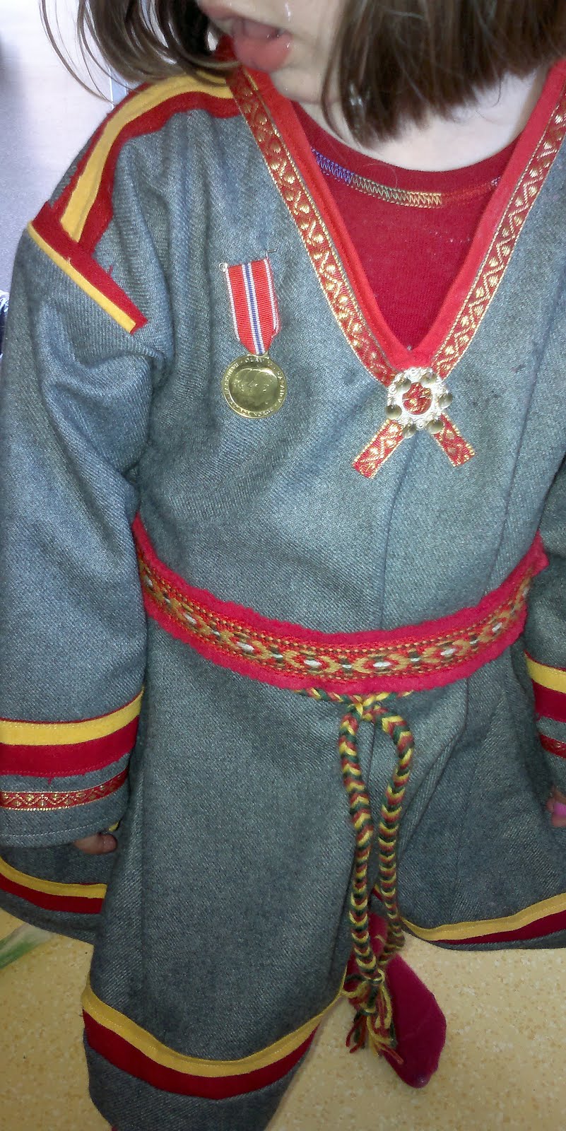 majoban: Samisk barnekofte etter min voksen kofte.