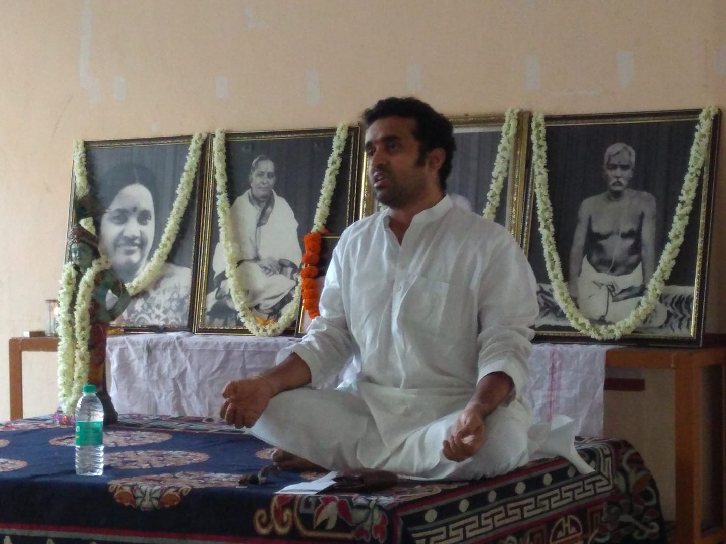 MIHIRA - The Gateway to Eternal Wisdom.: August 4, 11 Master EK Master ...