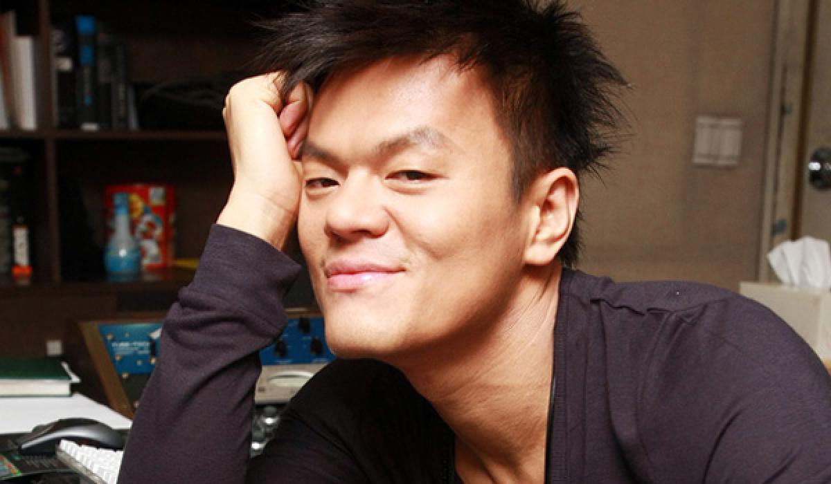 J.Y. PARK REVELA QUE PRONTO SE CONVERTIRÁ EN PADRE
