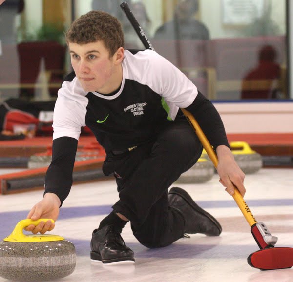 Skip Cottage Curling: Team Duncan Menzies