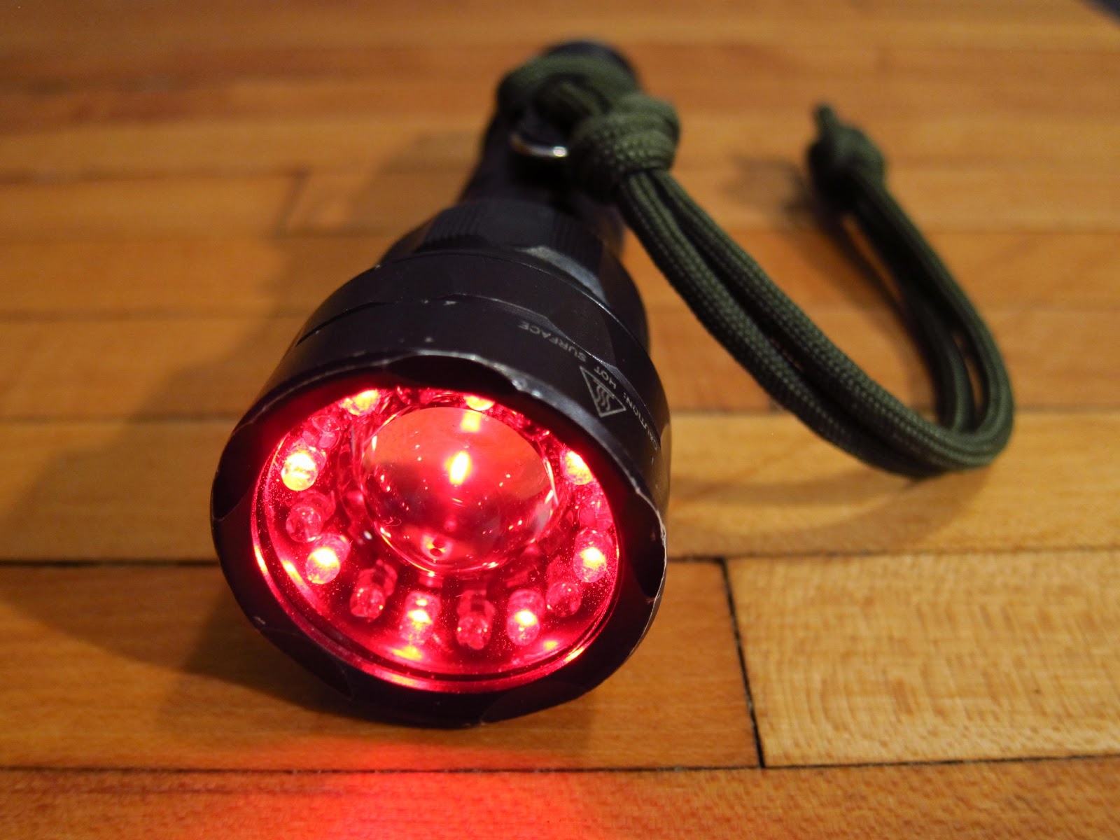 Red Crow Gear: SUREFIRE KROMA Multi-LED Flashlight