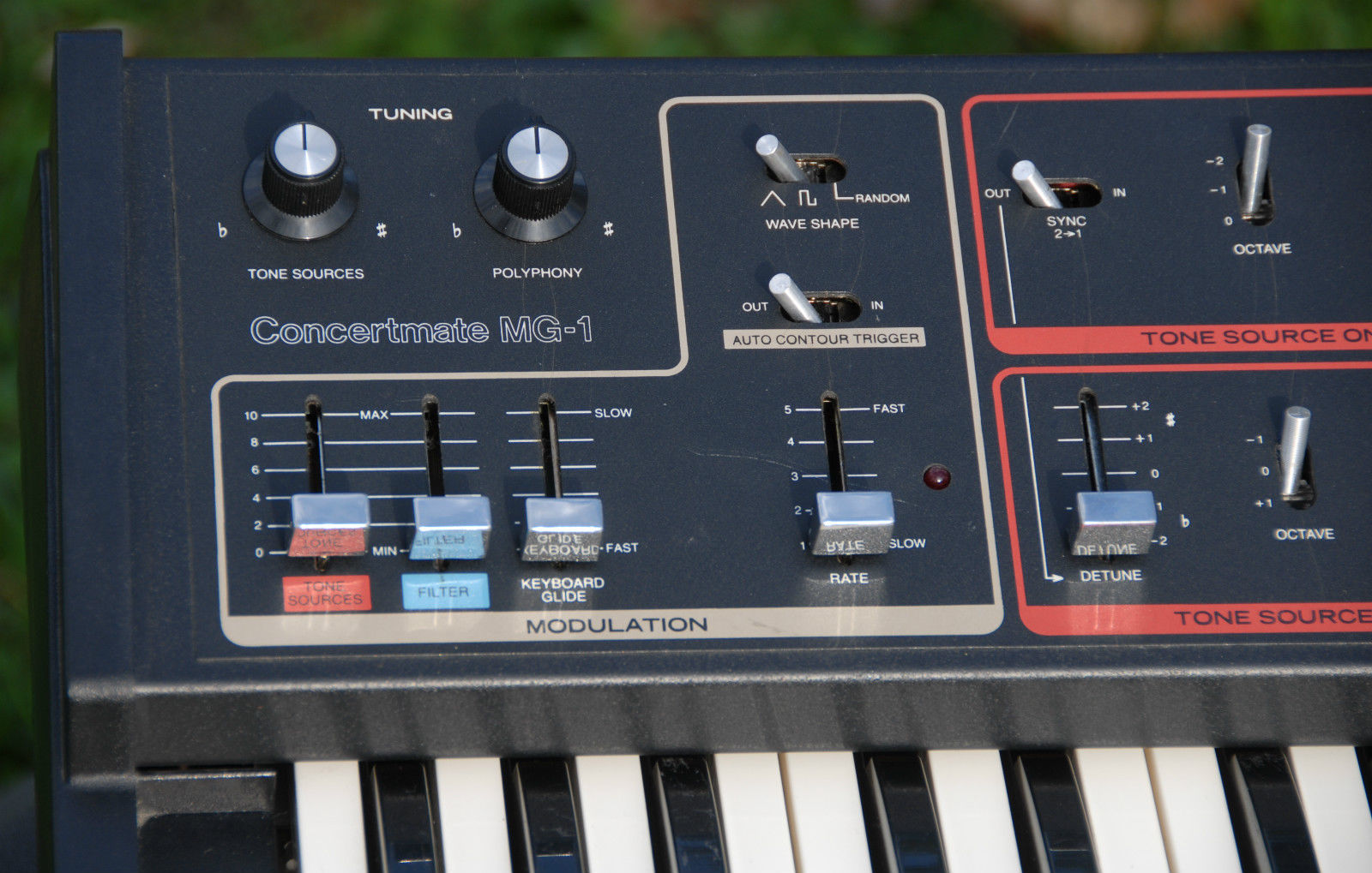 MATRIXSYNTH: Moog Realistic MG-1 SN 8797 with Custom Slider Caps