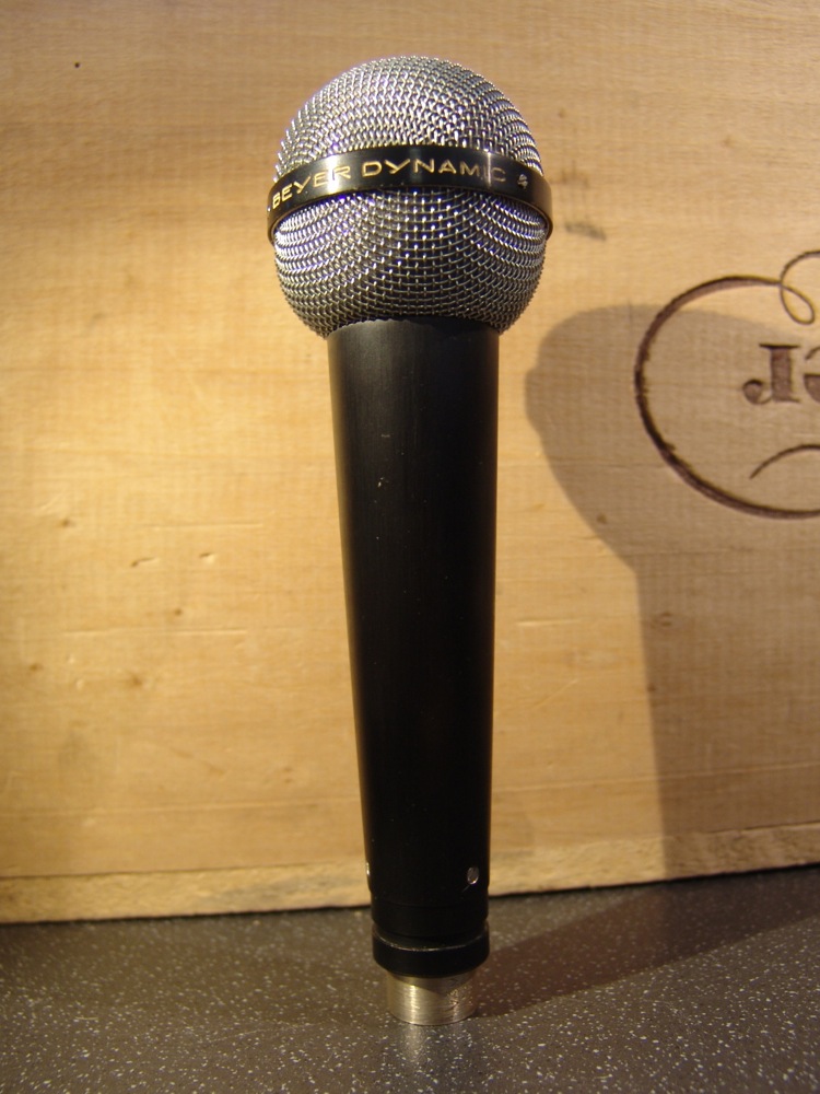 Microphone Impulse Response Project: Beyer M500 ribbon microphone