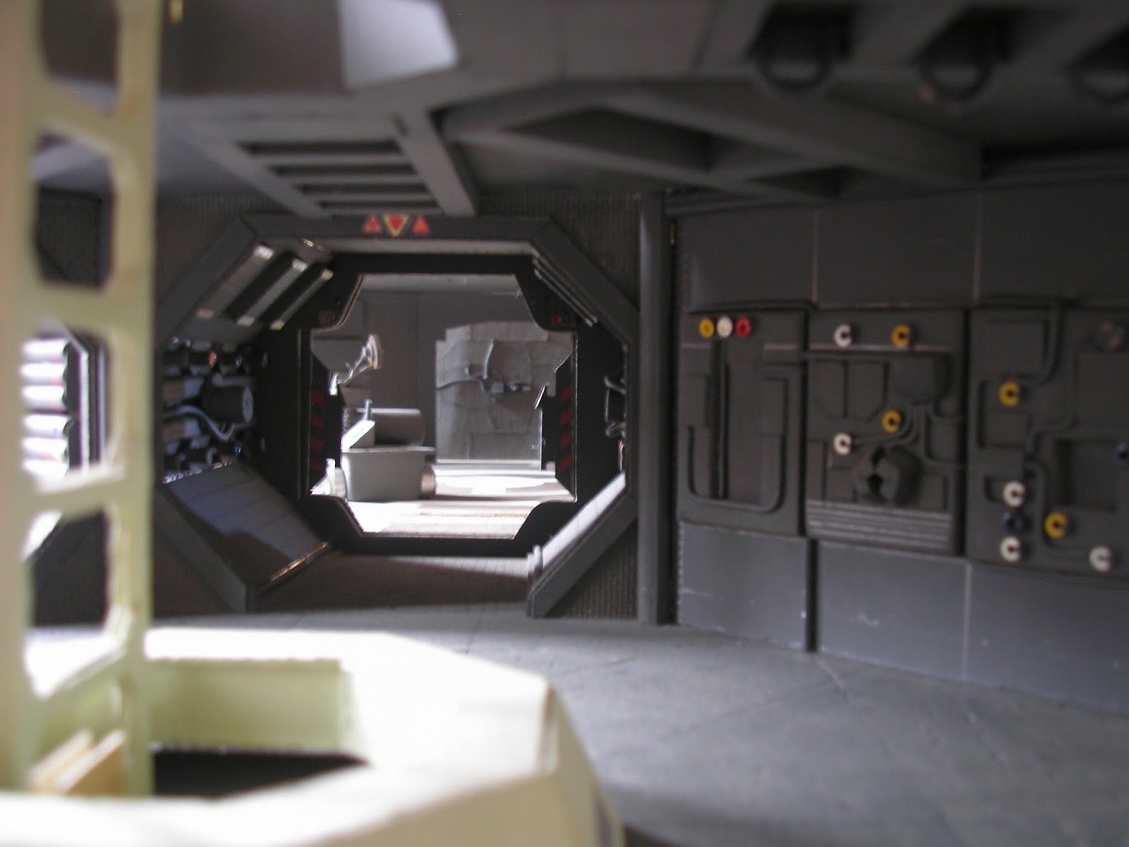 @paperthincomics: Alien Covenant -The perfect "model of a franchise."