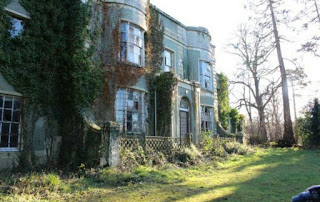 Helen Varras' Story Book: Mountfield House.... walls dó speak!!