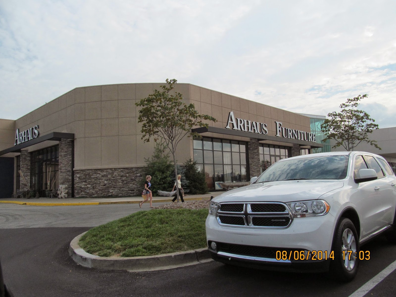 Trip to the Mall: Mall St. Matthews- (Louisville, KY)