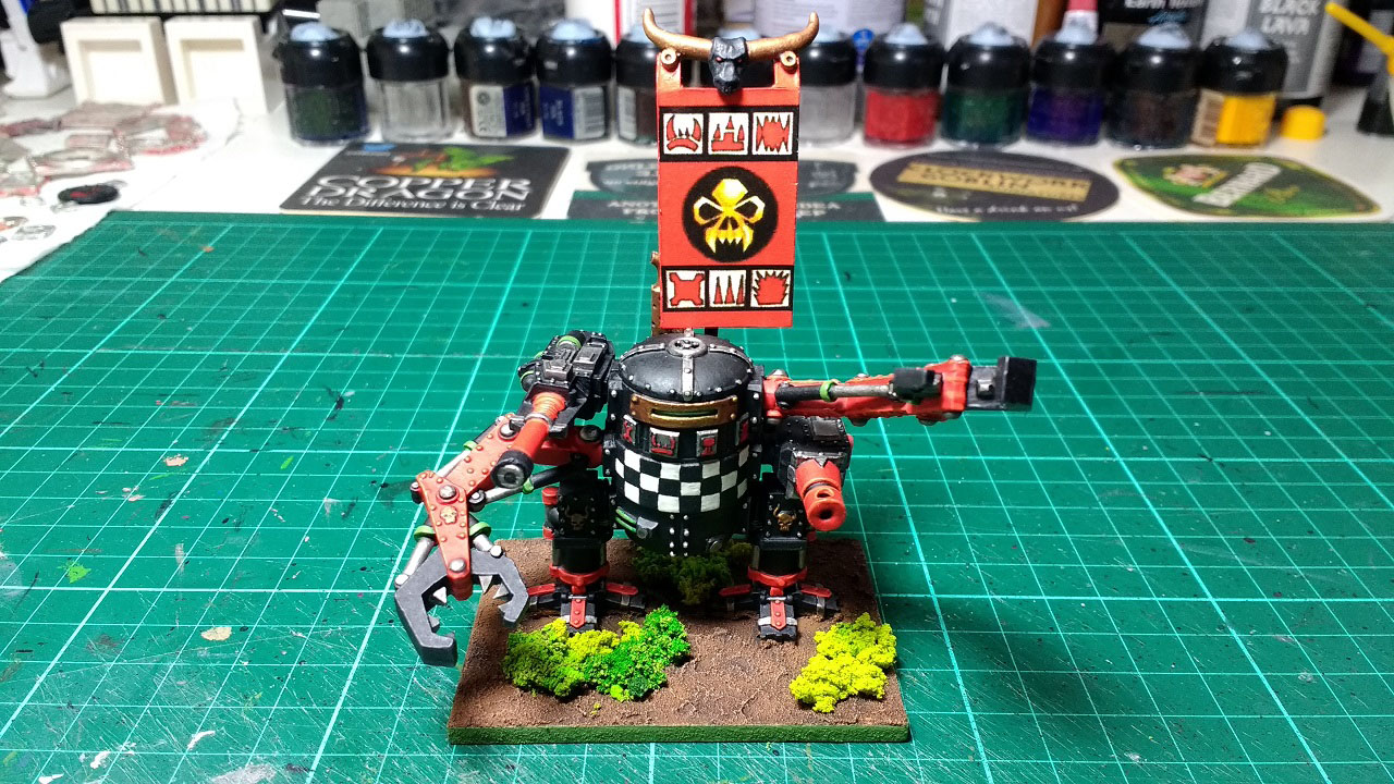 Crucium Giger's Miniatures Blog: Warhammer 40K: Ork Dreadnought