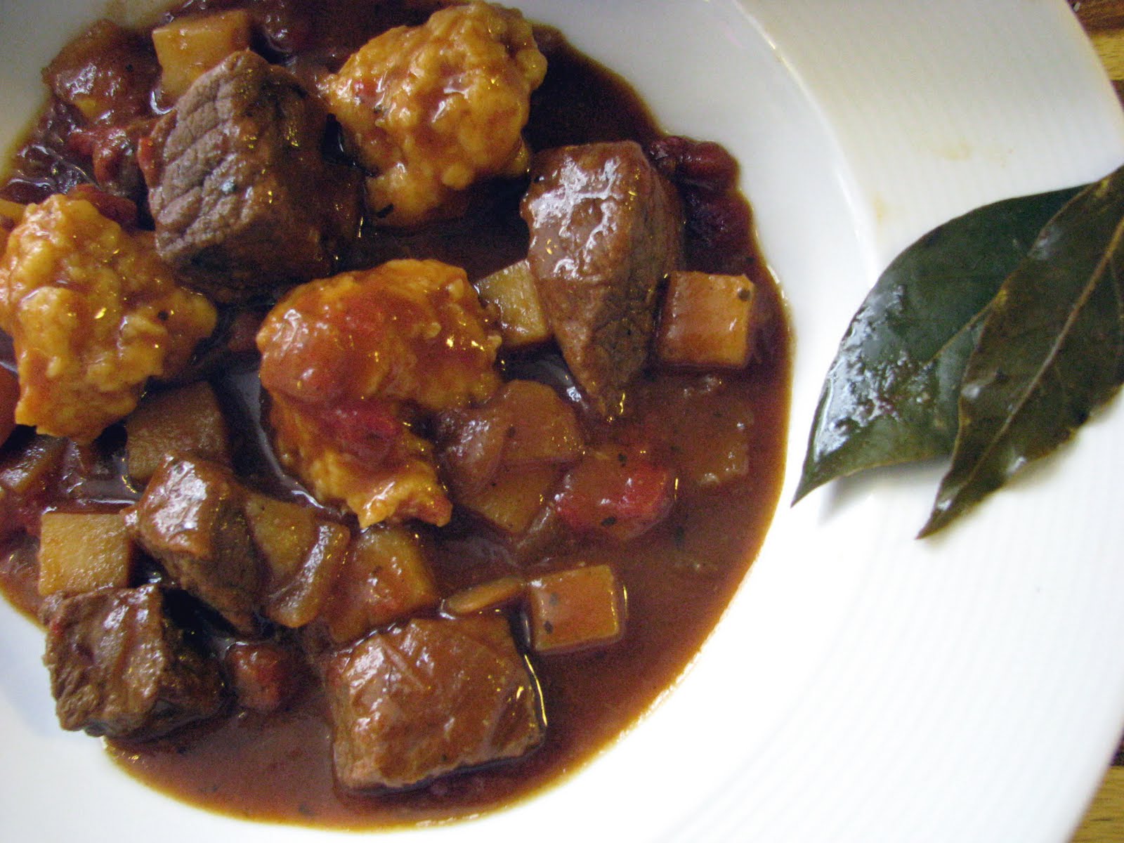 Mia Cucina: Gulyasleves (Hungarian Goulash)