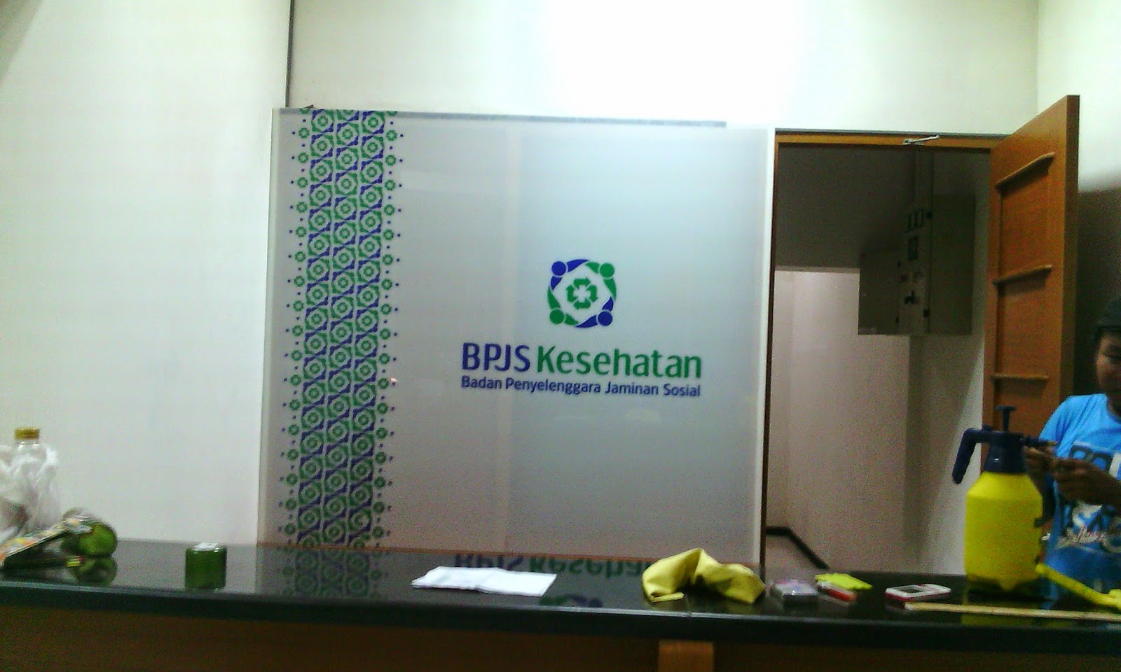 Sticker Acrilik BPJS | Cutting Sticker | SURABAYA