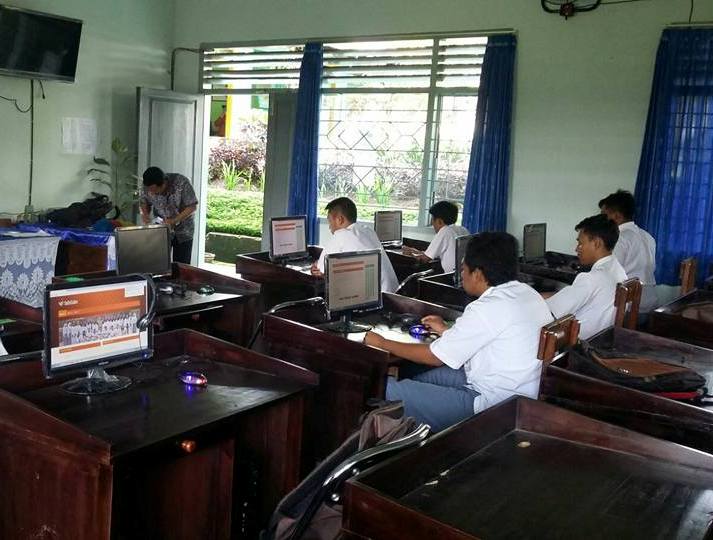 SMK YP 17-1 MALANG: Mengenal jurusan Teknik Komputer Jaringan [TKJ]