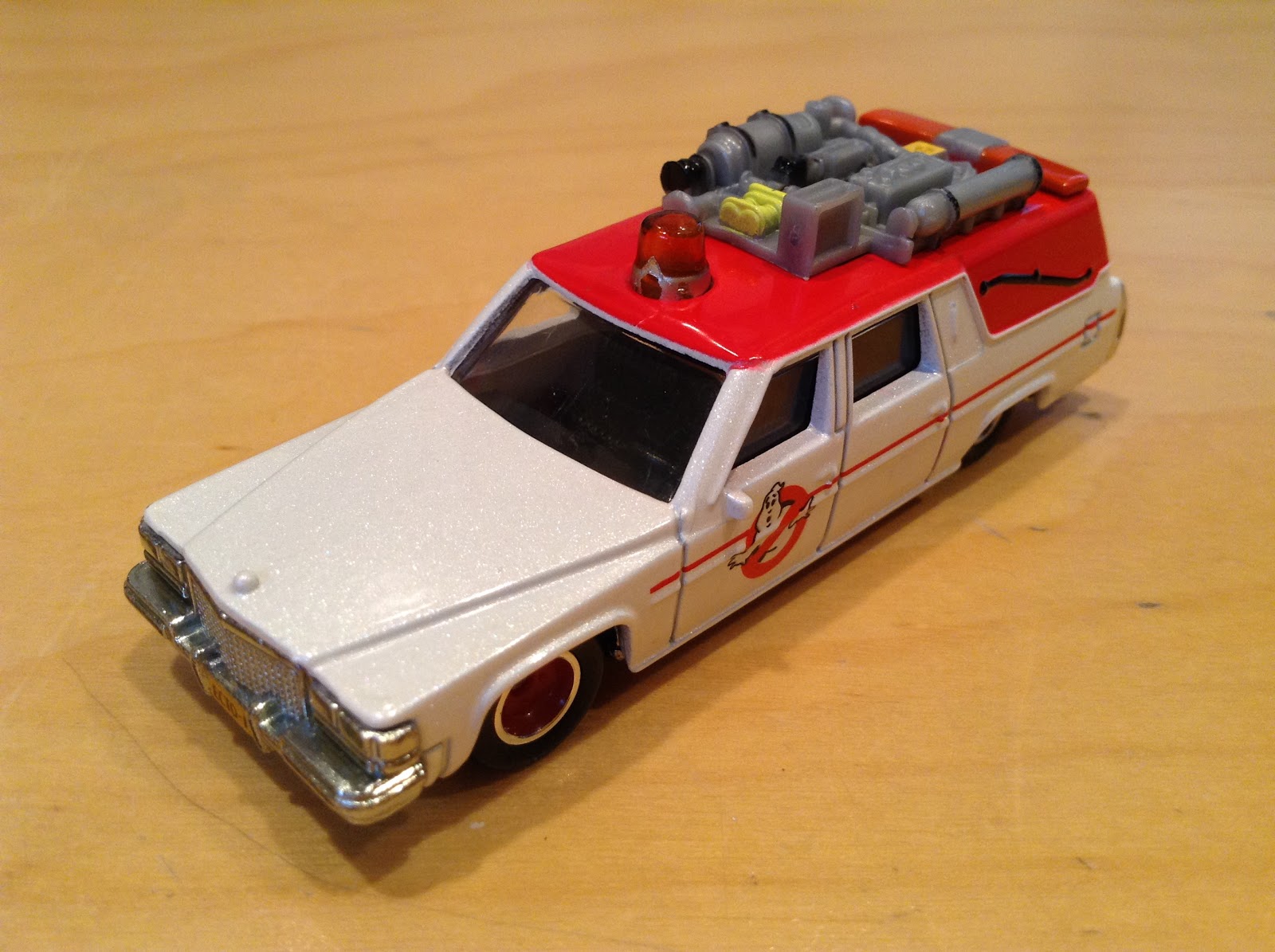 JULIAN'S HOT WHEELS BLOG: 2016 Ghostbusters 2-Pack: Ecto-1 & Ecto-2 ...