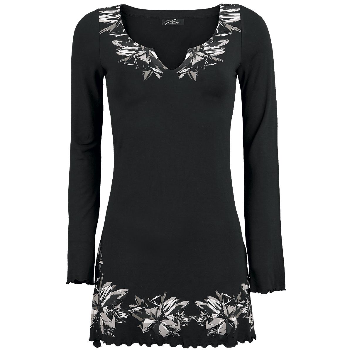 A darker kind of fashion